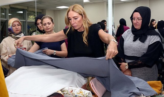 Ünlü modacı Dilek Hanif, Kocaeli için tasarladı - Türkiye - Afyon Haber Ünlü modacı Dilek Hanif, Kocaeli için tasarladı - Türkiye - Afyon Haber
